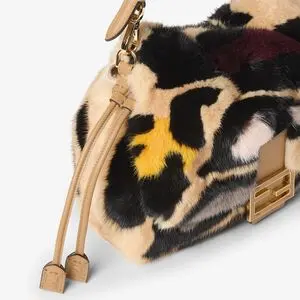 Fendi Mamma Baguette Medium Bag