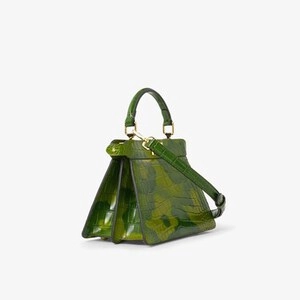 Fendi Peekaboo Iseeu Petite