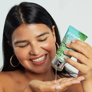 URBAN HYDRATION Algae Moisturizing Gel