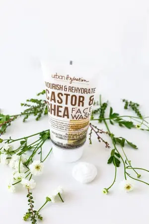 URBAN HYDRATION Castor And Shea Face Wash