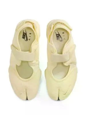 Nike Rift Neo Split Toe Sneakers