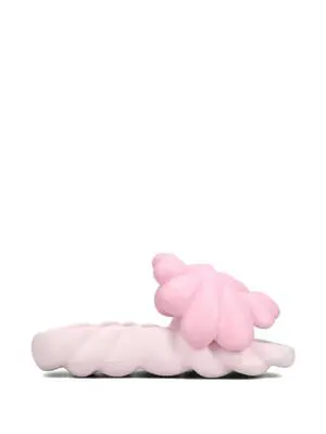 OHANA HATAKE Floral Appliqué Slides - Pink
