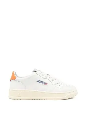 AUTRY Sneaker With Perforated Logo Detail - White