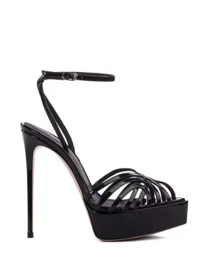 LE SILLA Embrace Platform Sandals