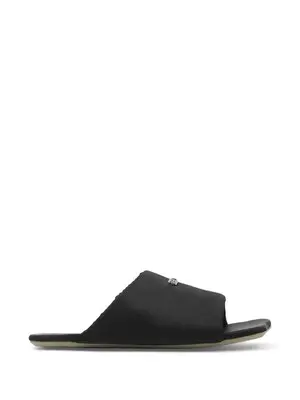 MAISON MARGIELA Sandals With Logo Plaque - Black