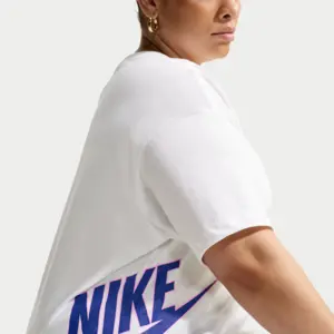 Nike Classic Oversized T-shirt - White
