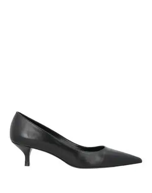 STUART WEITZMAN Leather Pointed Toe Kitten Heel Pumps