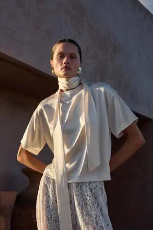 SAME Silk Tee W/ Scarf
