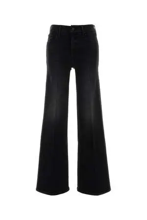 MOTHER Stretch Denim The Roller Sneak Jeans - Black