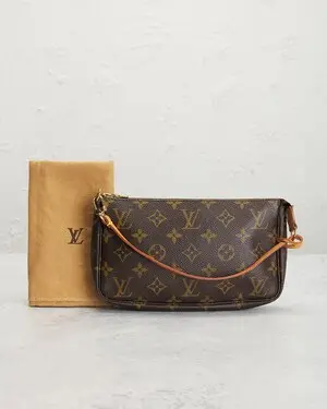 FWRD RENEW Louis Vuitton Monogram Pochette Accessoires Shoulder Bag - Brown