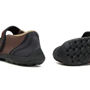 NEW BALANCE X Tokyo Design Studio Mt2 Sneaker - Brown