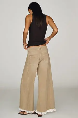 PILCRO Adi Mid-rise Relaxed Wide-leg Jeans With Lace Trim