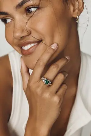Anthropologie Bezel Heart Cocktail Ring - Green
