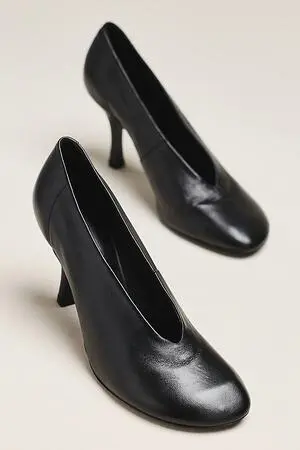 Maeve Easy Leather Pumps - Black