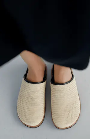 DANIELLA SHEVEL Arden Slide