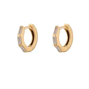 SCREAM PRETTY Baguette Huggie Hoop Earrings - Gold