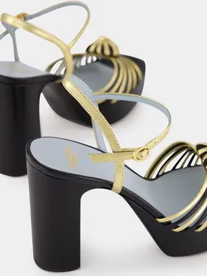 Valentino Garavani Coeur Royal Leather Sandals