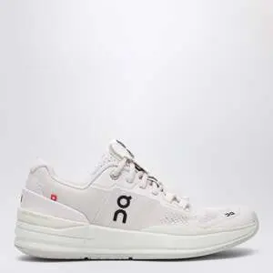 On The Roger Pro Tennis Shoes In Mesh - Multicolor