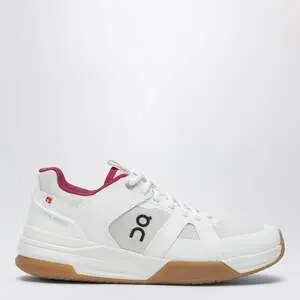 On The Roger Clubhouse Pro Tennis Shoes In Ivory - Beige