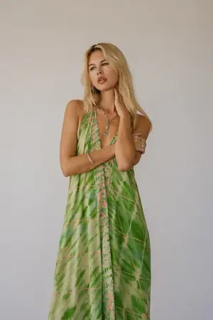 SUN CHILD Zuma" Halter Neck Maxi Dress In Reclaimed Silk Sari - Green Tie Dye