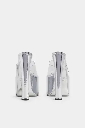Dsquared2 Queen Platforms