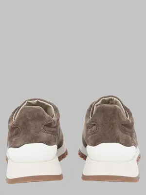 Brunello Cucinelli Runner In Camoscio Con Shiny Tab