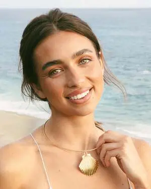 CLUB COASTAL Shelly Choker Necklace