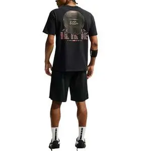 Nike T-shirt
