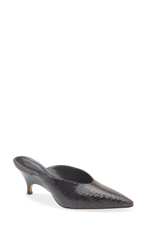 Le Monde Beryl Petra Mule