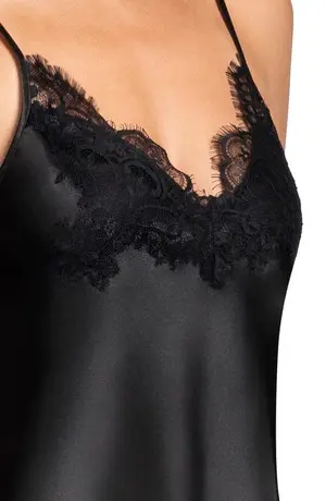 IN BLOOM BY JONQUIL Britney Lace Trim Chemise - Black