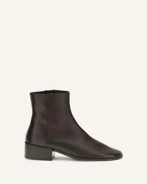Dear Frances Riv02-river Boot