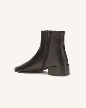 Dear Frances Riv02-river Boot