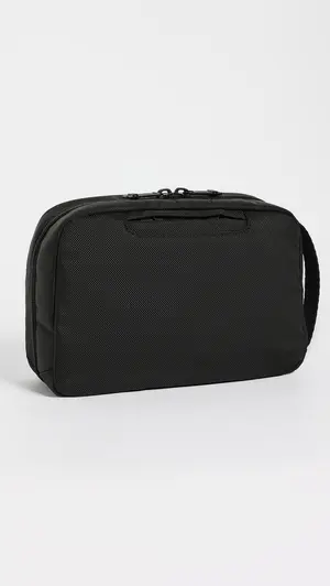 Tumi Response Travel Kit