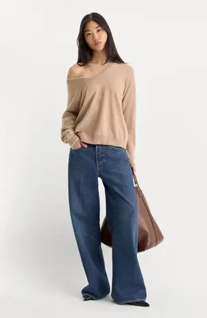 Good American The Cozy V-neck Sweater