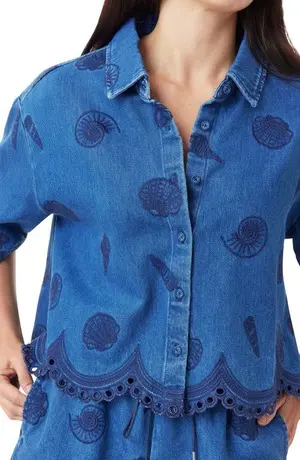 Habitual Seashell Embroidered Cropped Shirt