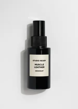 STUDIO READY Muscle Leather Spray Deodorant - Black