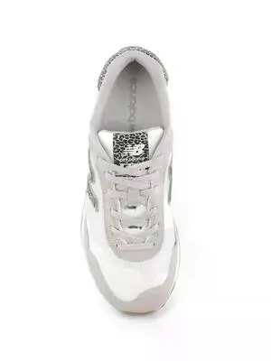 NEW BALANCE Suede Panelled Low-top Sneakers - White