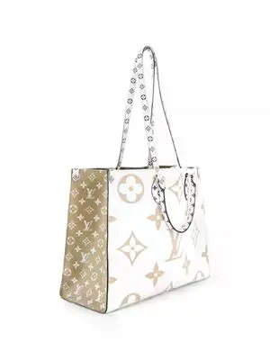 LOUIS VUITTON Onthego Gm Limited Edition Colored Monogram Giant Tote Bag - Green