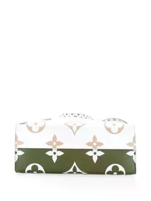 LOUIS VUITTON Onthego Gm Limited Edition Colored Monogram Giant Tote Bag - Green
