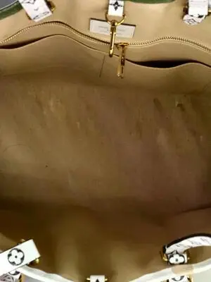 LOUIS VUITTON Onthego Gm Limited Edition Colored Monogram Giant Tote Bag - Green