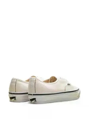 VANS Authentic 44 Siped Vibram Sneakers