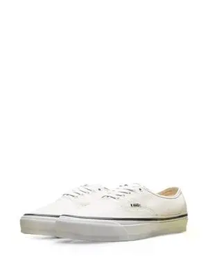 VANS Authentic 44 Siped Vibram Sneakers