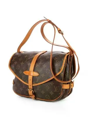 LOUIS VUITTON 25 Saumur Monogram Canvas Shoulder Bag - Brown