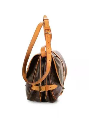 LOUIS VUITTON 25 Saumur Monogram Canvas Shoulder Bag