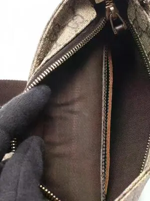 Gucci Gg Supreme Monogram Shoulder Bag