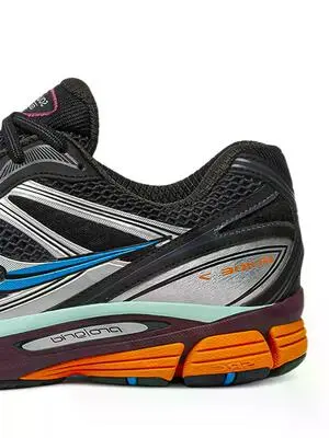 Saucony Progrid Guide 7 Lace-up Sneakers - Black