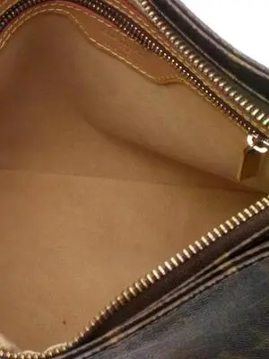 LOUIS VUITTON 2001 Monogram Looping Mm Shoulder Bag