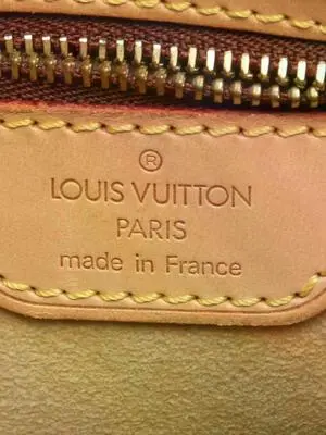 LOUIS VUITTON 2001 Monogram Looping Mm Shoulder Bag