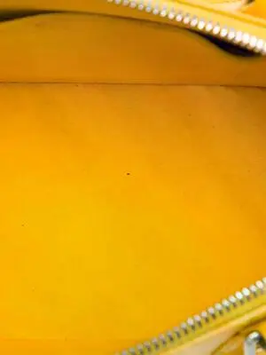 LOUIS VUITTON Epi Alma Bb Satchel - Yellow