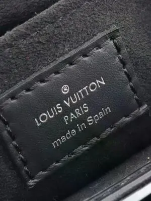 LOUIS VUITTON Epi Petit Sac Plat Satchel - Black